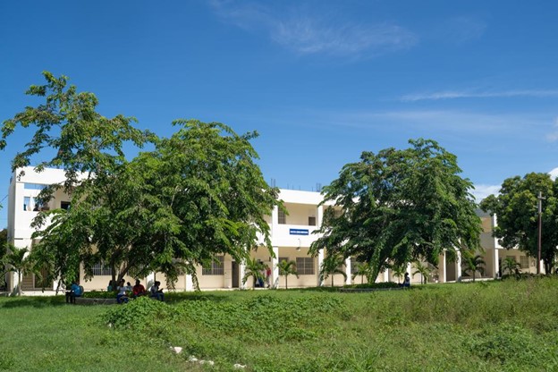 Les infrastructures de l'UNIFA - Université de la Fondation Dr Aristide